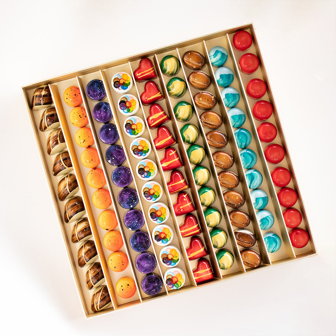 Large Labyrent Box – Mostly Chocolate